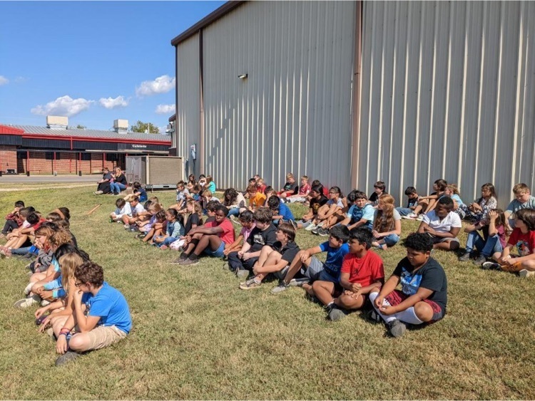 Live Feed | Stilwell Elementary School